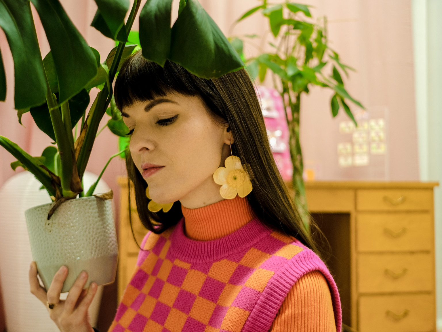 Unika smycken - Miniatyrer & Statement örhängen | Becca Design